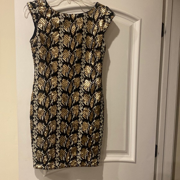Guess | Dresses | Guess Cocktail Dress | Poshmark